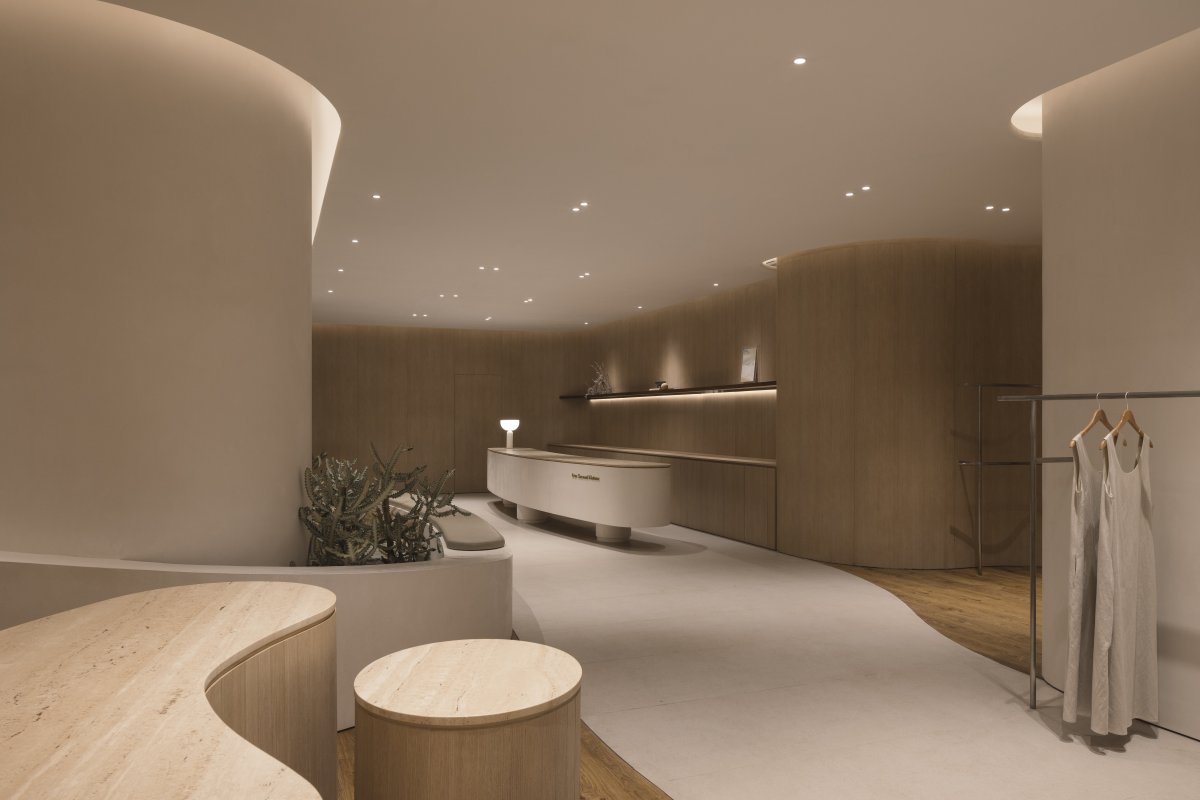 YinjiSpace - 932 Designs x OSN Store